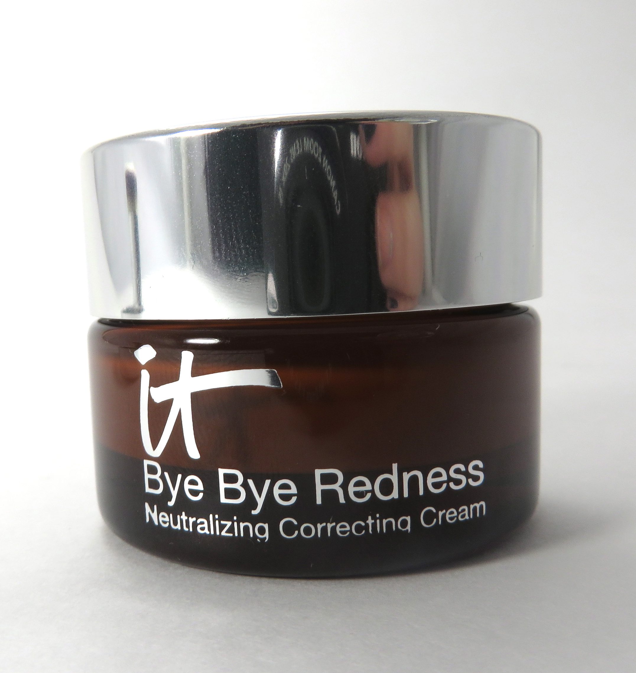 it Cosmetics Bye Bye Redness Review | Simply Stine
